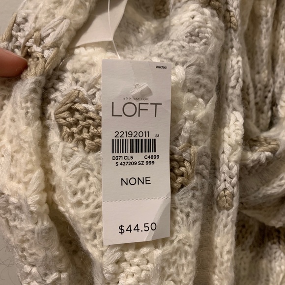 LOFT | Accessories | Nwt Loft Infiniti Scarf | Poshmark